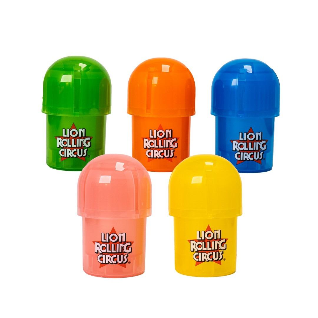 DICHAVADOR LION TAINER – Lion Rolling Circus